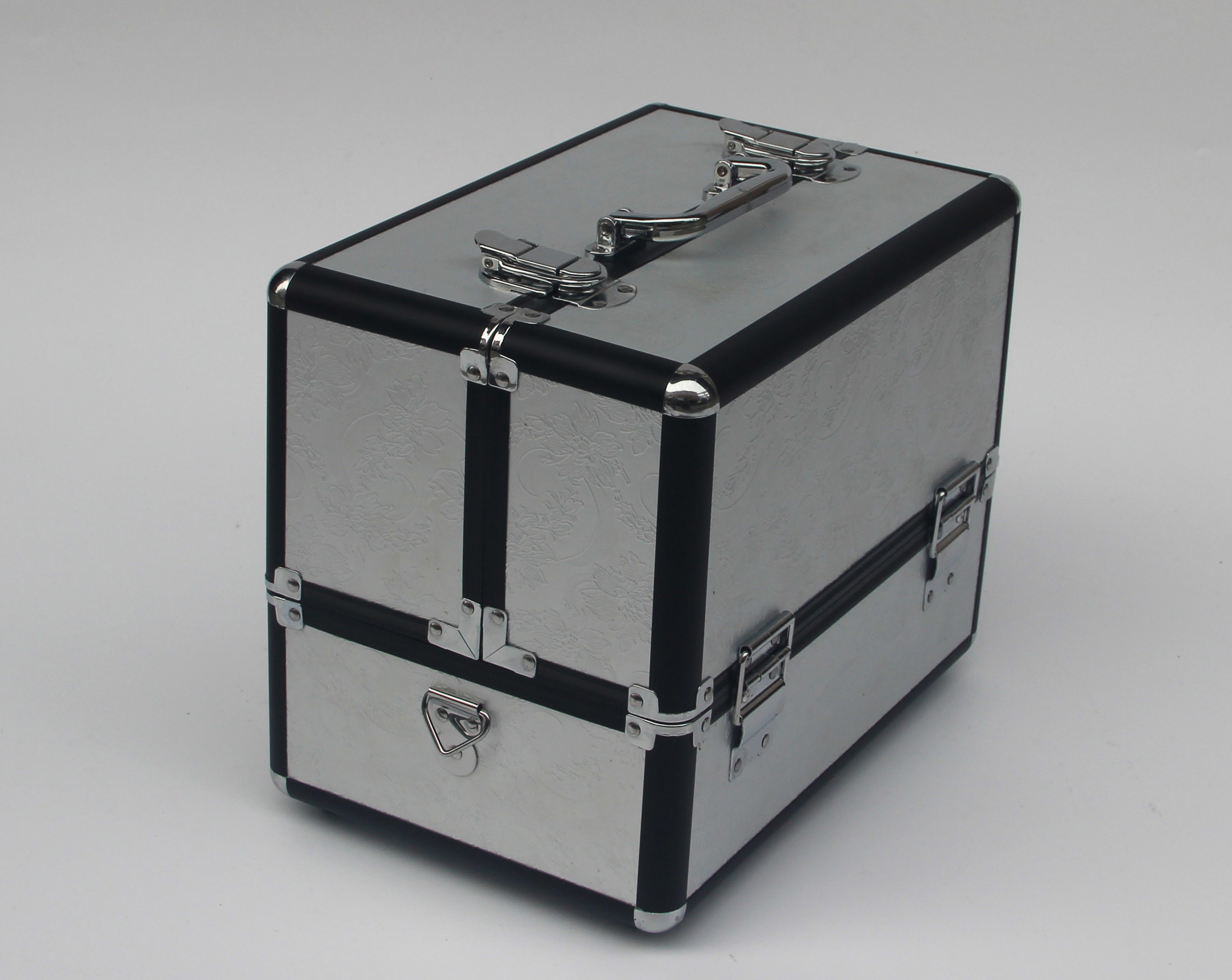 Gray aluminum cosmetic case PVC beauty box with four trays portable for ...